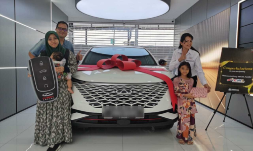 Chery Car Sales IOI City Mall - Christine Foong - Christine Chery Auto